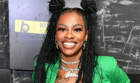 Jess Hilarious Confirms Shes Pregnant On Her 32nd Birthday