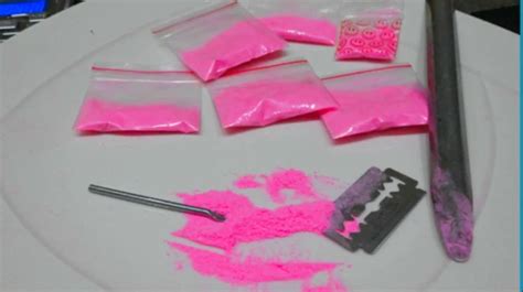 Cocaína Rosa O Tusi Es Como Jugar A La Ruleta Rusa Los Peligros De La Cocaína Que Surgió En