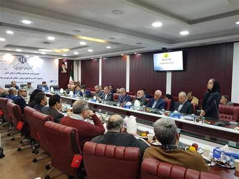 هم اندیشی شورای عالی صنایع دریایی با بخش خصوصی دریایی عکس