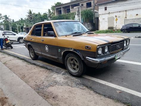 පරණ වාහන සහ අමතර කොටස්‌ මිලදී ගැනීම සහ විකිණීම