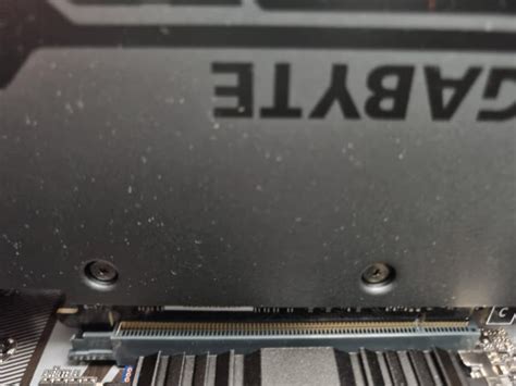 Gpu Connection To Motherboard Doesnt Look Right Rgpu