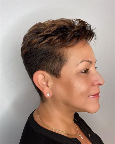 50 Best Pixie Cuts For Women Over 50 Short Hair Styles Pixie Very