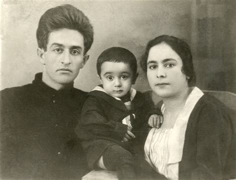 ԱԿՍԵԼ ԲԱԿՈՒՆՑԻ ՏՈՒՆ ԹԱՆԳԱՐԱՆ Պատկերասրահ