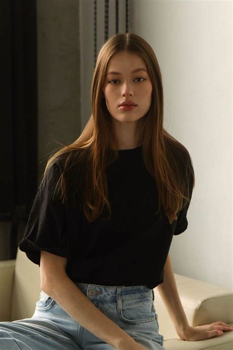 Astrid Budzko Blow Models