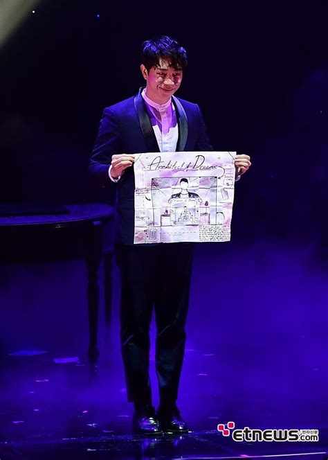 [et포토] 패트릭쿤 관객 향한 해맑은 미소 전자신문