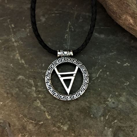 Символ Велеса(знак быка) - Веселый Викинг