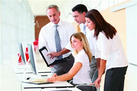 ARE YOU CONTROLLING YOUR DAY OR IS IT CONTROLLING YOU