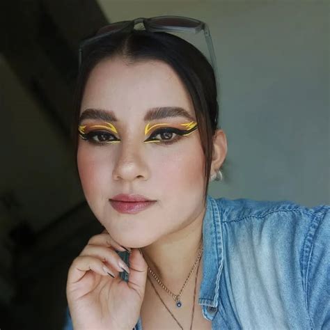 Karla Lua Karla Lua 11 • Threads Say More