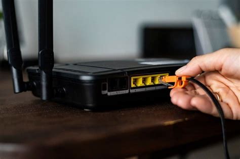 Ethernet Switch Vs Hub Vs Splitter What S The Difference Make Tech Easier