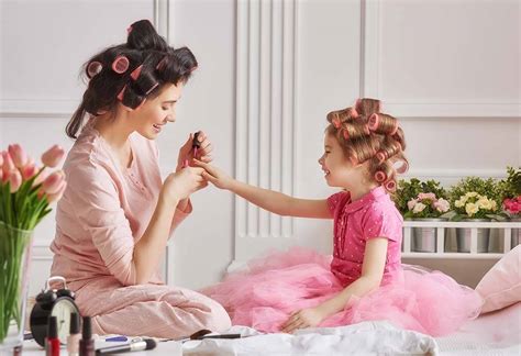 Bonding Through Fashion How Mother Daughter Clothes Strengthens Relationships