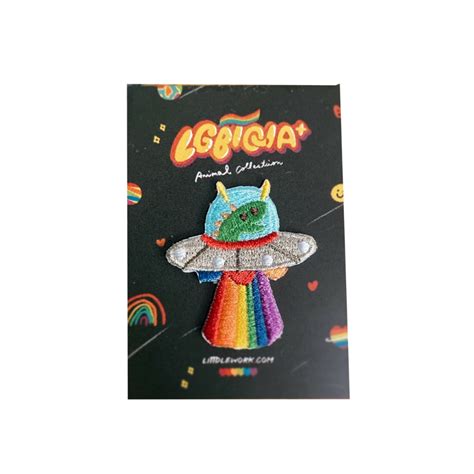 Littdlework剌繡別針 彩虹 彩虹宇宙恐龍 eslite誠品 蝦皮購物