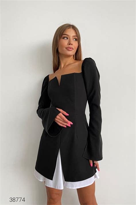 Сукня міні з фігурним вирізом — ціна 640 грн у каталозі Короткі сукні Купити жіночі речі за