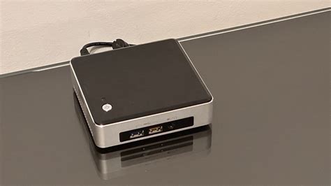 Intel Nuc I Ryk Mini Pc Intel I Gb Ddr Gb M Ssd