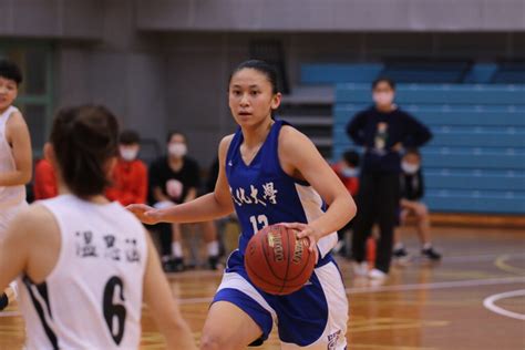 【109uba】徐詩涵前夜發燒掛急診 臺師大傷兵多吞下連敗 Double Pump 女子籃球誌