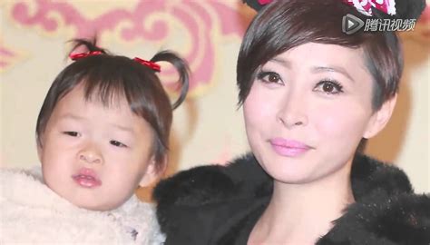 錢嘉樂小女兒kassidy出生 未計劃追生兒子 Youtube