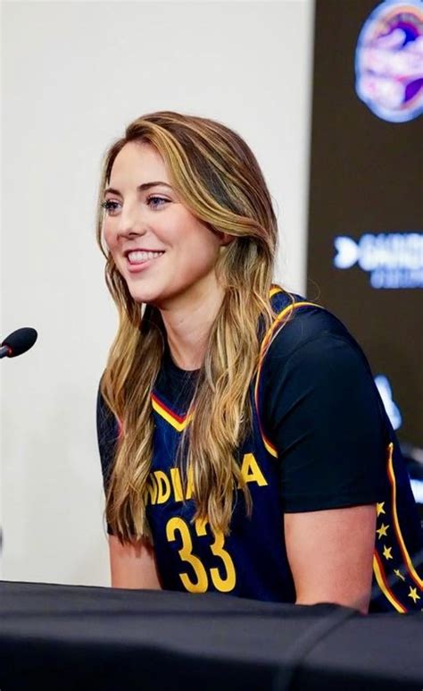 Katie Lou Samuelson Rwnbahot