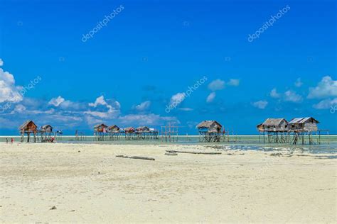 Hermosos Paisajes Vista Borneo Pueblo De Agua Gitana Del Mar En La Isla