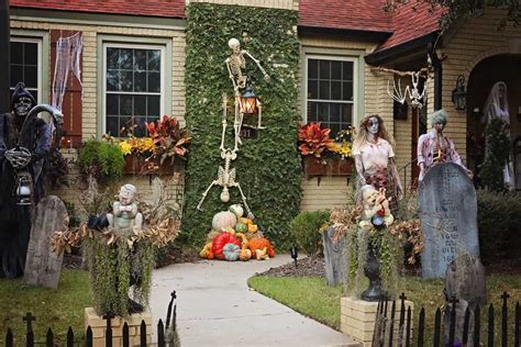 Insiders Guide To Halloween In Savannah Savannah First Timers Guide