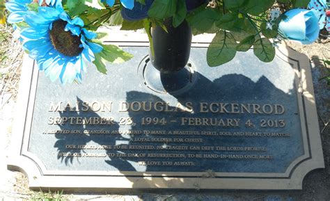 Maison Douglas Eckenrod 1994 2013 Find A Grave Memorial