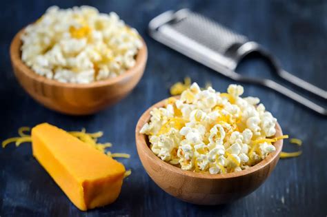 طرز تهیه پفیلا پنیری در خانه تهیه پاپ کورن پنیری کالین