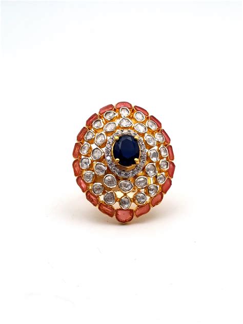 Isabella Ice Whiteemerald