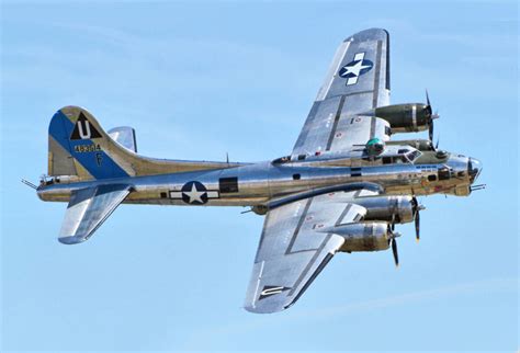 B 17 B 29 And 8 Other Great American Bombers Of Ww2