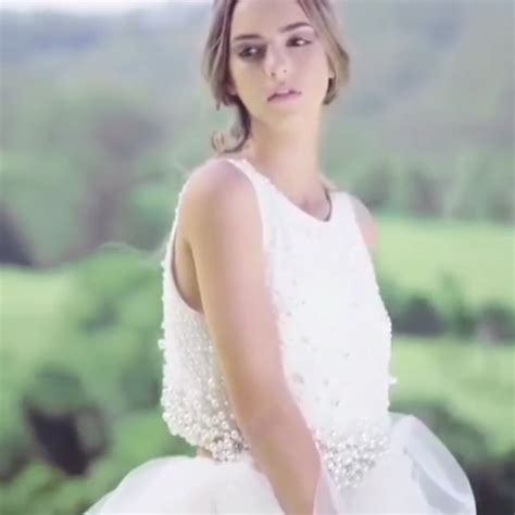 Soooo Beautiful R Emilyfeldclub