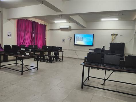 Computer Lab Shree Gattu Vidyalaya