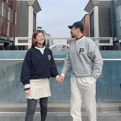 프레피룩 커플맨투맨 파란색 자수맨투맨 스웻셔츠 아이비리그룩