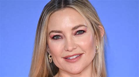 Kate Hudson Rocks Latex Bodysuit And Bright Red Nails For ‘queue Si