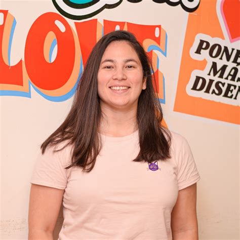 Nadia Valdez Graphic Design Manager Brandon Fancey Linkedin