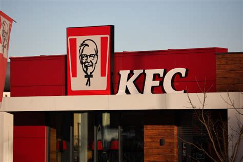 Wtorkowy Hit W Kfc Wraca 11 Kawałków Kurczaka Za 1999 Zł Dziennik