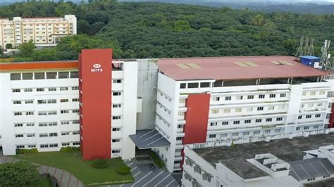 Muthoot Institute Of Technology And Science Puthencruz
