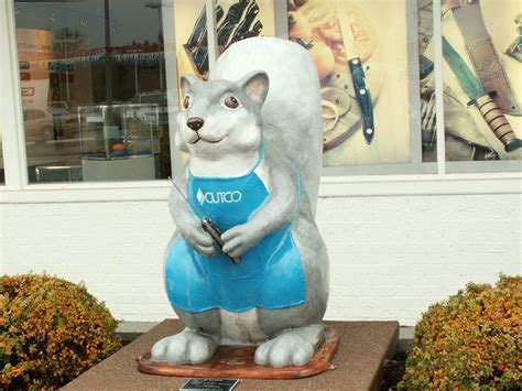 Woodland Squirrel Sculpture Oleanny Sculpture Olean Garden Sculpture