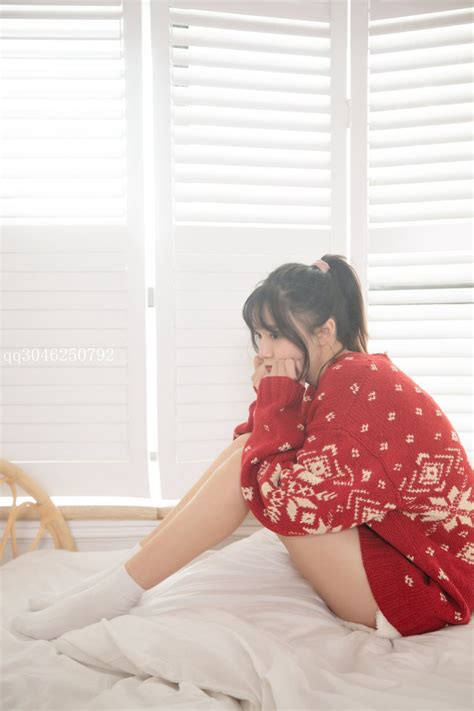 梦丝女神官方 On Twitter 玥玥最近可以定拍哦联系我 Qq2406271319 私房 模特 丝袜 丝足 足控 脚丫