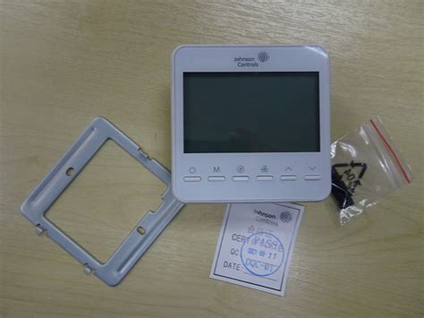 Johnsons Control T7200 Tf20 9js0 On Off 3 Speed Thermostat With