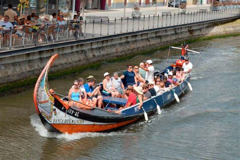 Tour Pela Costa Nova Salinas Passeio De Barco Moliceiro Aveiro