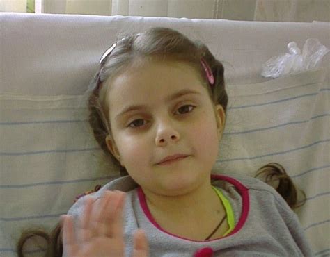 17 річна чернігівка потребує нашої допомоги