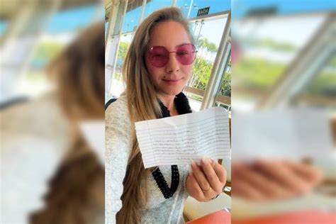 Influencer Recebe Bilhete De Vizinha Pode Parar De Ficar Se Exibindo Sem Roupas Metr Poles
