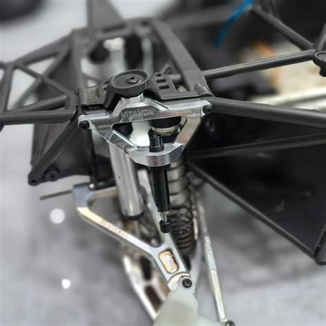 Vitavonvitavon Udr Cnc Alu7075 Front Chassis Reinforcement Adjustable