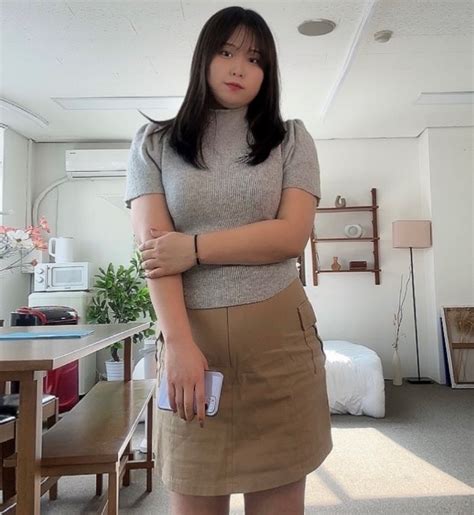 [핏보장 데이트룩] 터틀넥 퍼프 워머 세트 에이블리