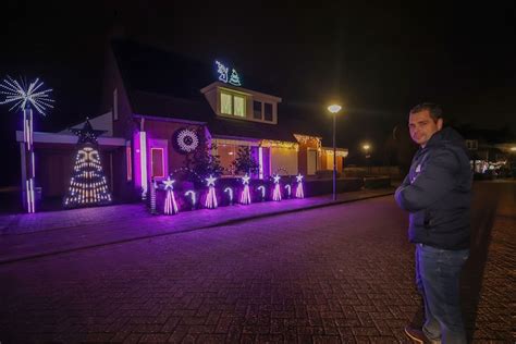 Met één Druk Op De Knop Verandert Freek Derks Een Rustige Reuselse