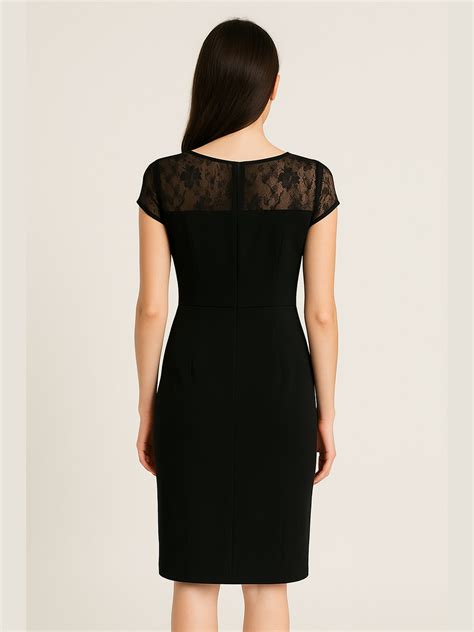 Елегантна черна рокля с дантела Вили Стил