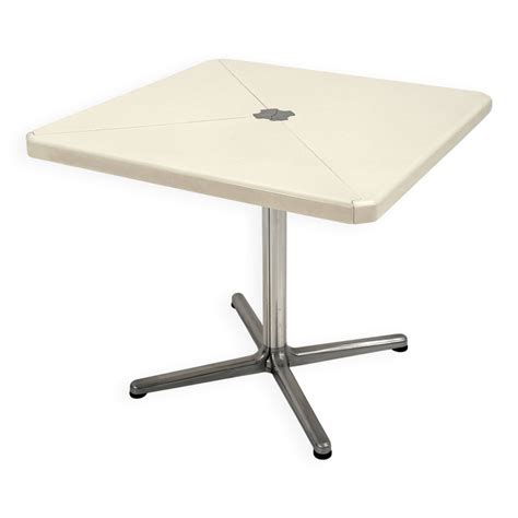 Table Pliable Modèle Plana Blanche Par Giancarlo Piretti Pour Anonima
