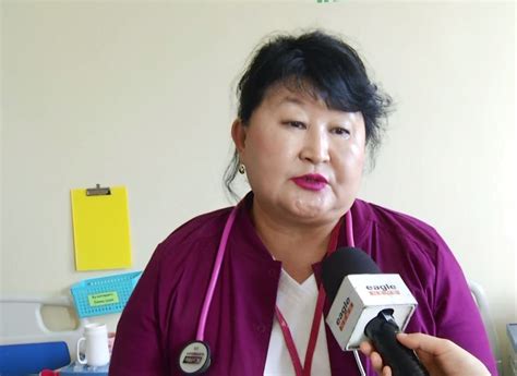 Бага насны хүүхдэд дур мэдэн антибиотик халуун бууруулах эм уулгаж болохгүй