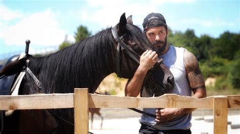 Alp Arslan Wallpapers Top Free Alp Arslan Backgrounds Wallpaperaccess