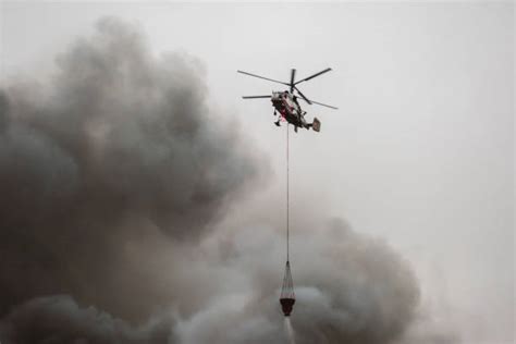 30 Postura Del Helicoptero Fotografías De Stock Fotos E Imágenes