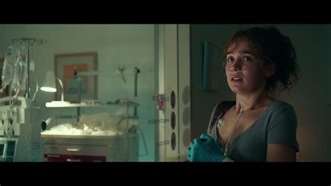 Five Feet Apart Blu Ray Review Moviemans Guide To The Movies