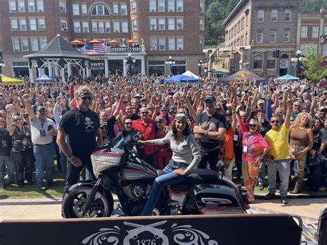 Gov Kristi Noem Bikers Come To The Sturgis Motorcycle Rally And