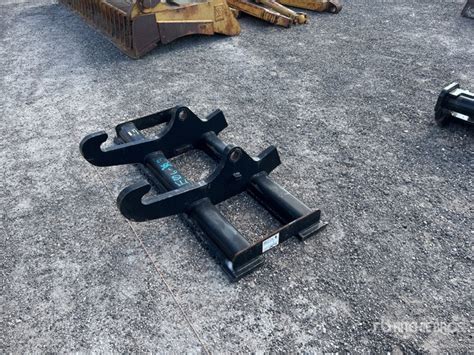 Cat 61 In Telehandler Fork Frame Ritchie Bros Auctioneers